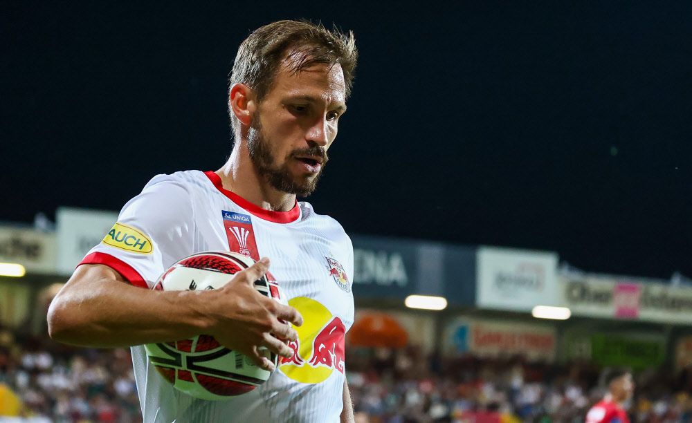 Urgestein Ulmer verlängert bei Red Bull Salzburg bis 2024 - Bundesliga ...