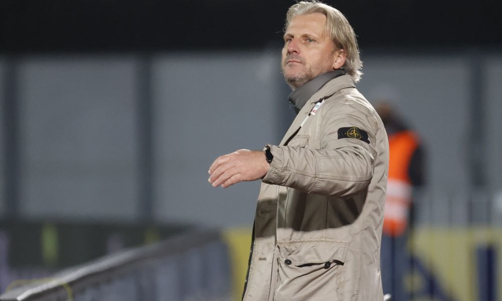 Schopp nach siebter Niederlage in Folge als Barnsley-Trainer entlassen ...