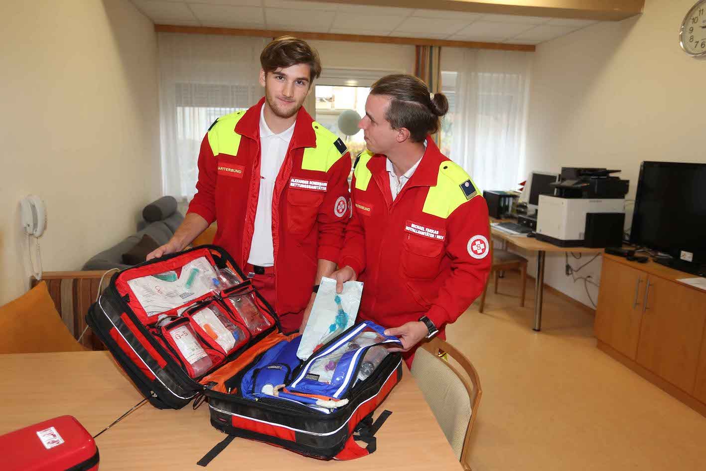 Arbeiten als Sanitäter: Leben retten ist ein gutes Gefühl - Blogs ...