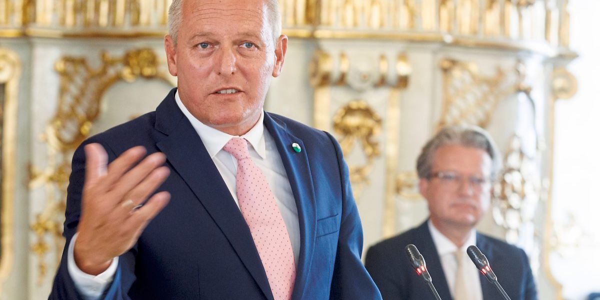 Finanzaffäre der Grazer FPÖ: Blaue Nebelgranaten - Colette M. Schmidt ...