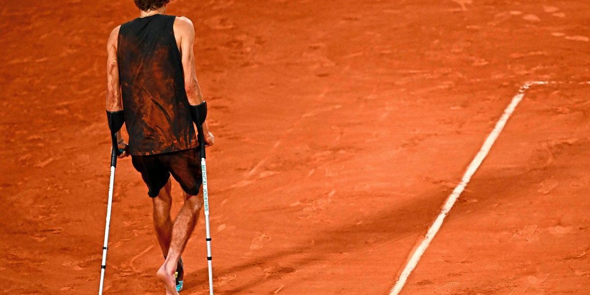 Diagnose dreifacher Bänderriss: Zverev bereits operiert - Tennis ...