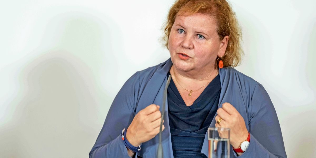 Eine Quote für Ältere im Job ist nicht elegant, aber notwendig - Karin Bauer - derStandard.at ...