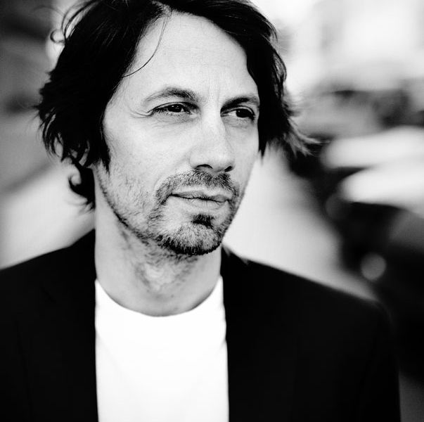 Thomas Edlinger leitet ab 2017 das Donaufestival - Kultur - derStandard ...