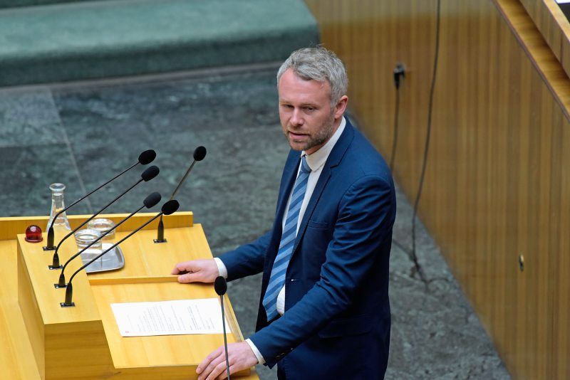 Neos-Abgeordneter Niko Alm verlässt Politik - Neos - derStandard.at › Inland