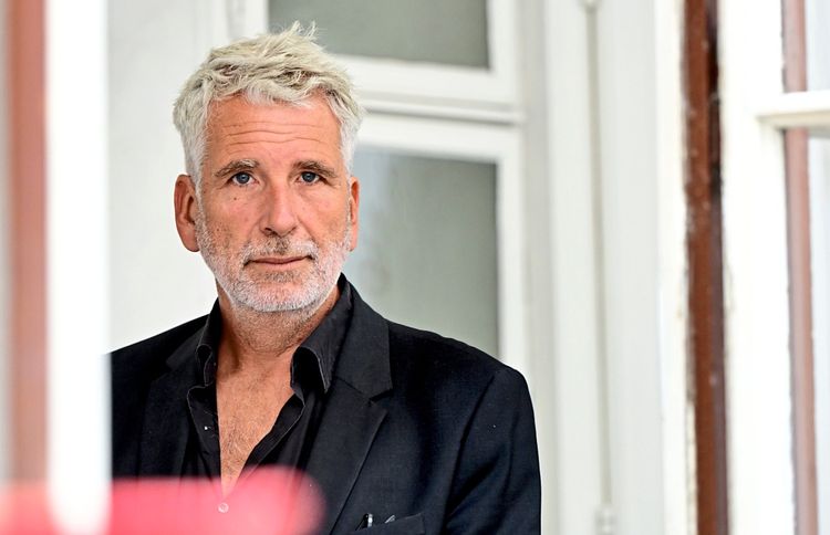 Dirk Stermann über sein neues Buch: "Kokain, Yoga und knappe Höschen ...