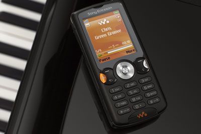 Preiswert aber noch nicht perfekt - Musik-Handys im Test - Telekom ...