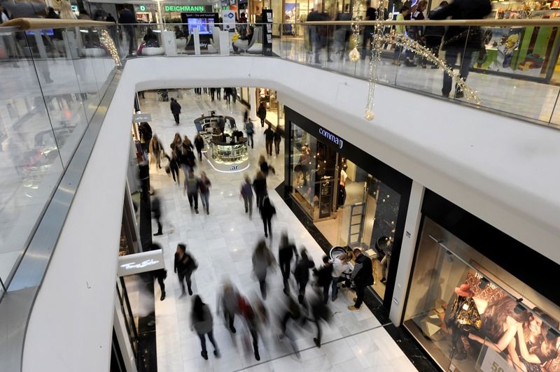 Die SCS: Welche Erlebnisse verbinden Sie mit der Shopping City Süd ...