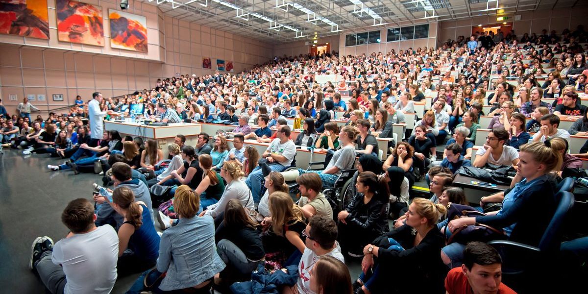 "Safe Spaces": Wem gehört der öffentliche Raum? - Bildungsforum ...