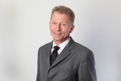 Die Ein-, Um- und Aufsteiger der Woche - Job & Karriere - derStandard ...