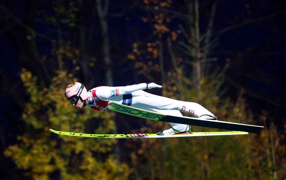 ÖSV-Springer im zweiten Matten-Bewerb am Podest vorbei - Wintersport ...