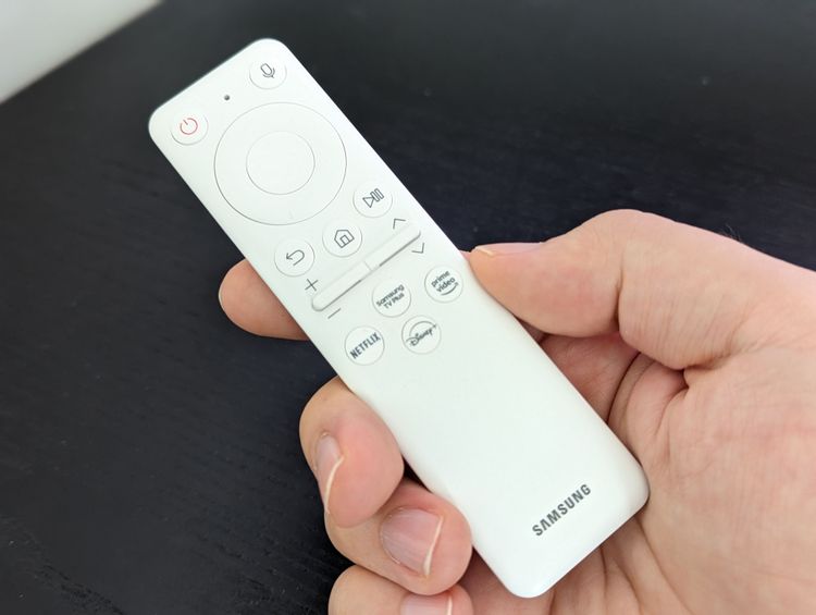 Die Ufo-Monitore von Samsung haben einen neuen Klassenprimus ...