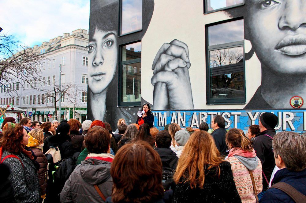 Paraflows-Festival: Kunst und Protest in Wien-Donaustadt - Bildende ...