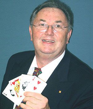 Kurt Freitag, Zauberer - Auto - derStandard.at › Lifestyle