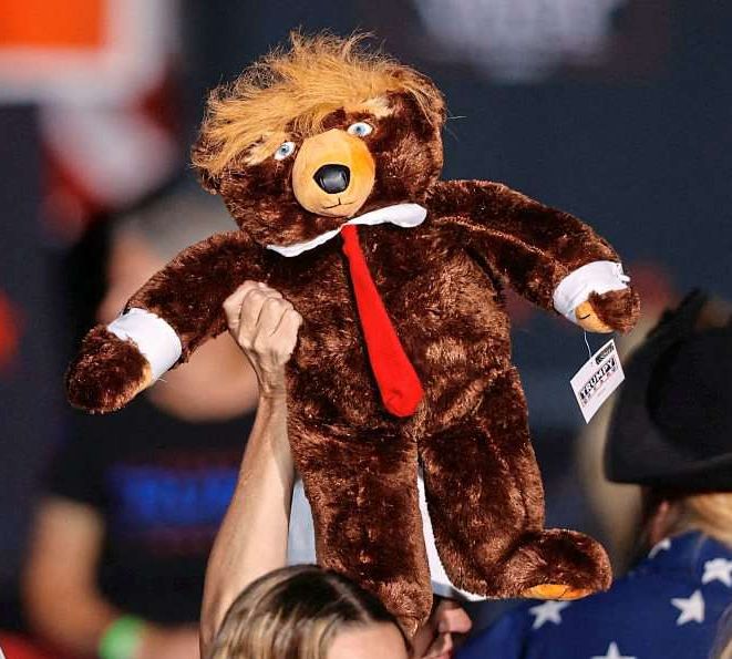 Best-of: Die absurdesten Accessoires im US-Wahlkampf - Mehr Lifestyle ...