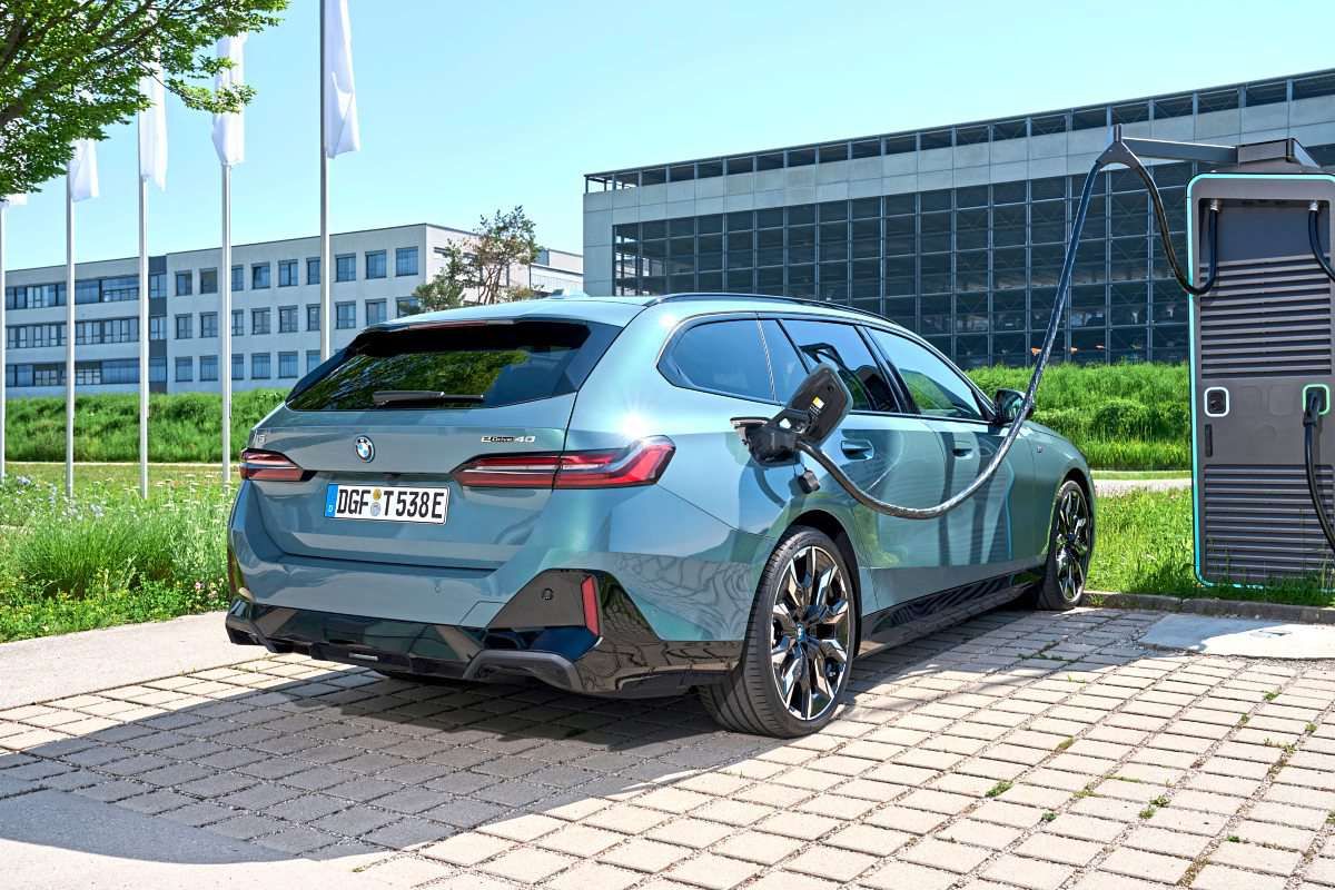 i5 Touring, der furiose Elektro-Kombi von BMW - Auto - derStandard.at ...