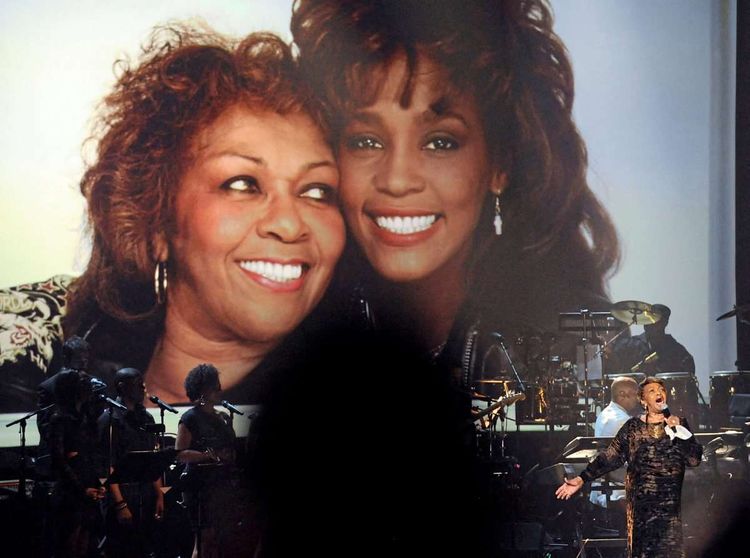Gospelsängerin und Grammy-Gewinnerin Cissy Houston ist tot - Kultur ...
