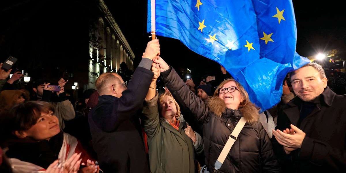 Proteste in Georgien gehen in dritte Woche - Georgien - derStandard.at ...