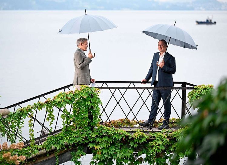 Wie sich die Parteispitzen bei den "Sommergesprächen" geschlagen haben ...