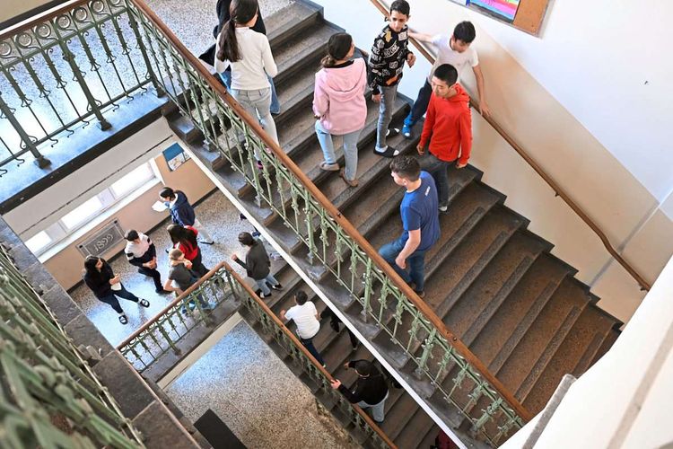 Kann es sein, dass die Politik auf falsche Prioritäten setzt? - Hans ...