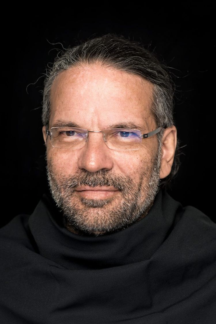 Das Virus spricht: "Nicht ich bin Ihr Feind!" - Literatur - derStandard ...