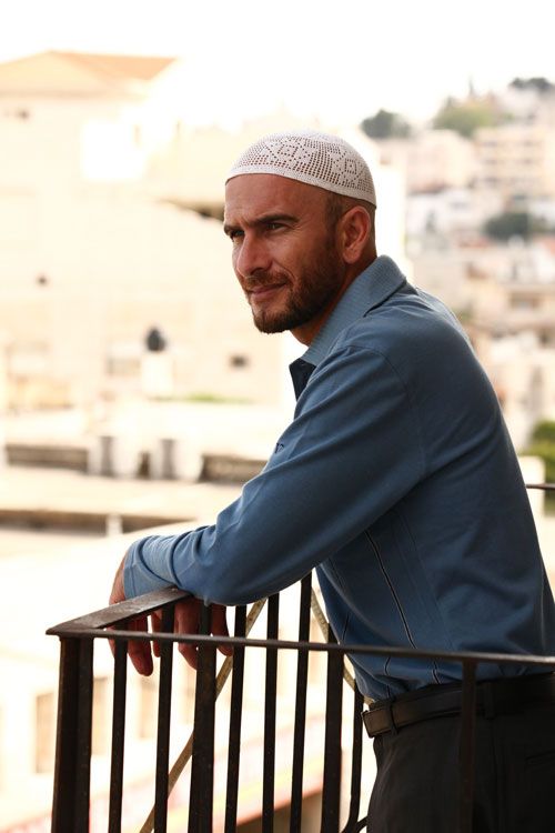 Serie "Hatufim" auf Arte: Das Bild vom "netten Hamas-Kämpfer" - Serien ...