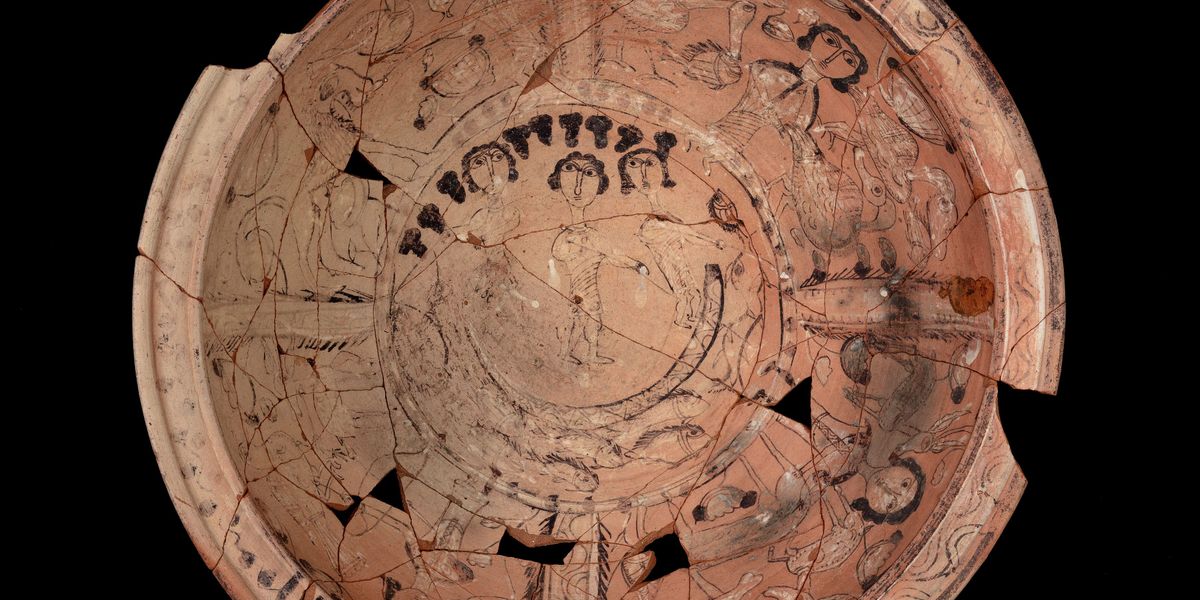 Ein Teller voller Geschichten: Einzigartiger Fund aus Ephesos ...