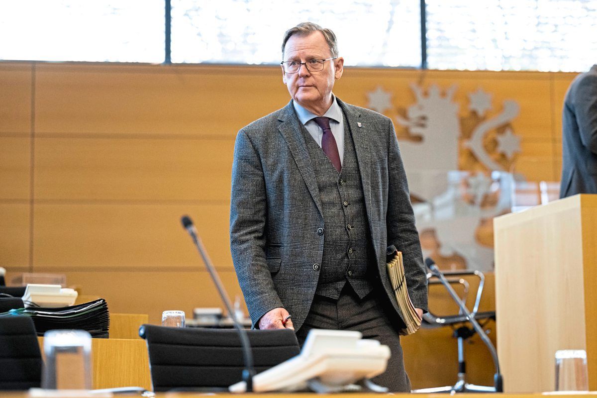 CDU und AfD stoppen gemeinsam das Gendern - Politik - derStandard.de ...