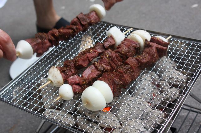Gegrilltes Kalbsherz am Spieß - Hauptspeisen - derStandard.at › Lifestyle