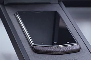 Vertu enthüllt Luxus-Android-Smartphone für 4.900 Euro - Android ...