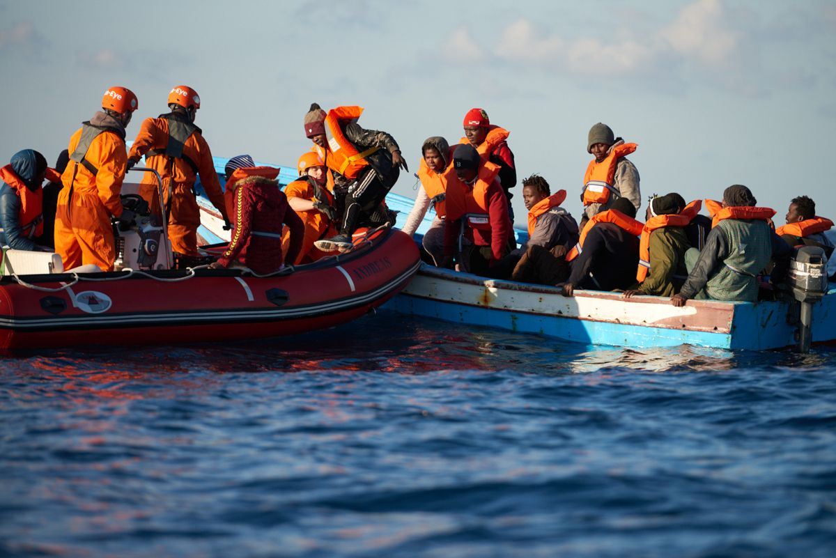 Seenotrettung in der Doku "Route 4" auf ProSieben: Die tödliche Route ...