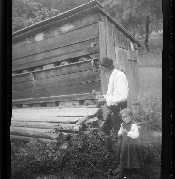 Josef Stern, der "Bienenvater" im Ordensgewand - Biografieblog ...