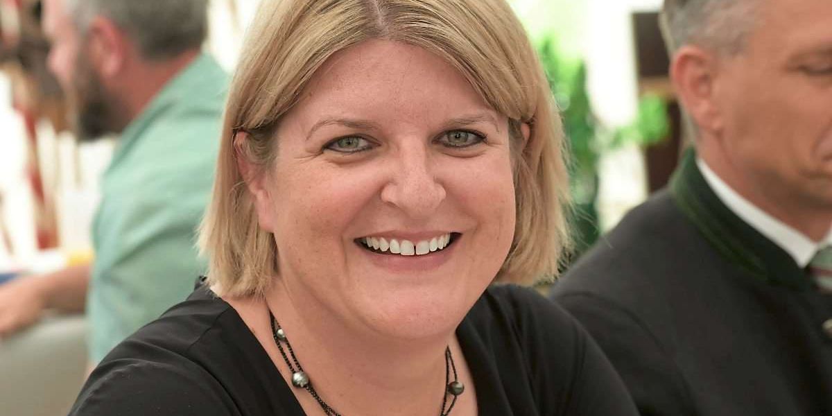 FPÖ nominiert Elisabeth Schwetz als Rosenkranz-Nachfolgerin für ...