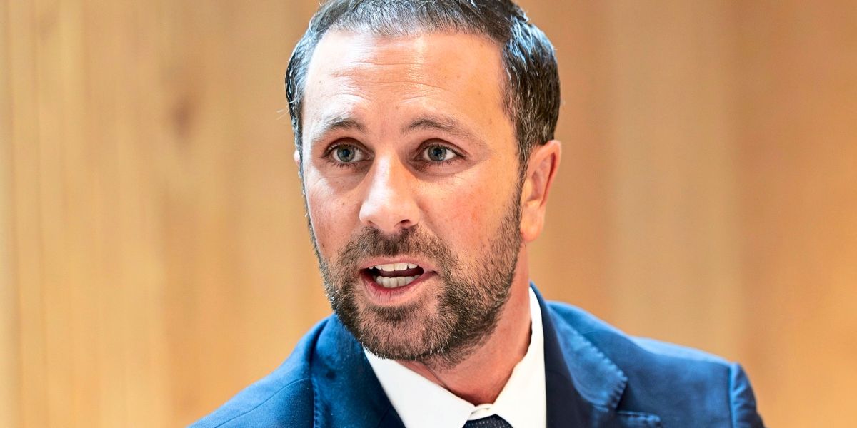 152 statt 100 km/h: Tirols Ex-SPÖ-Chef Dornauer musste Führerschein ...