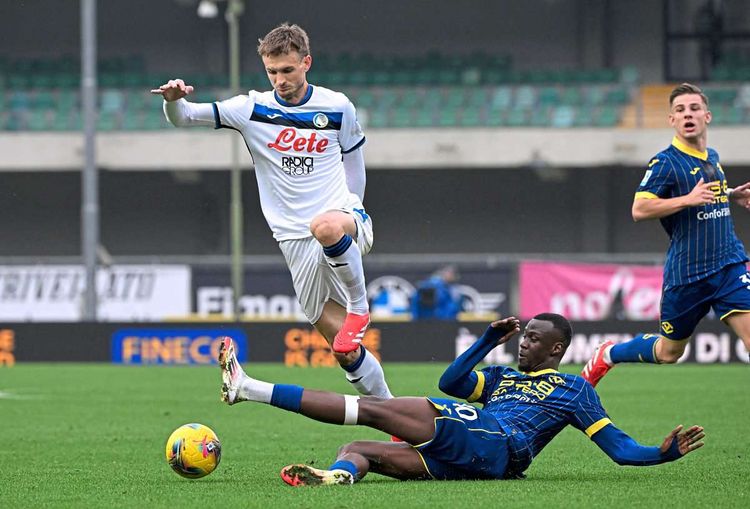 Posch feiert bei Ligadebüt 5:0-Kantersieg mit Atalanta - Fußball - derStandard.de › Sport