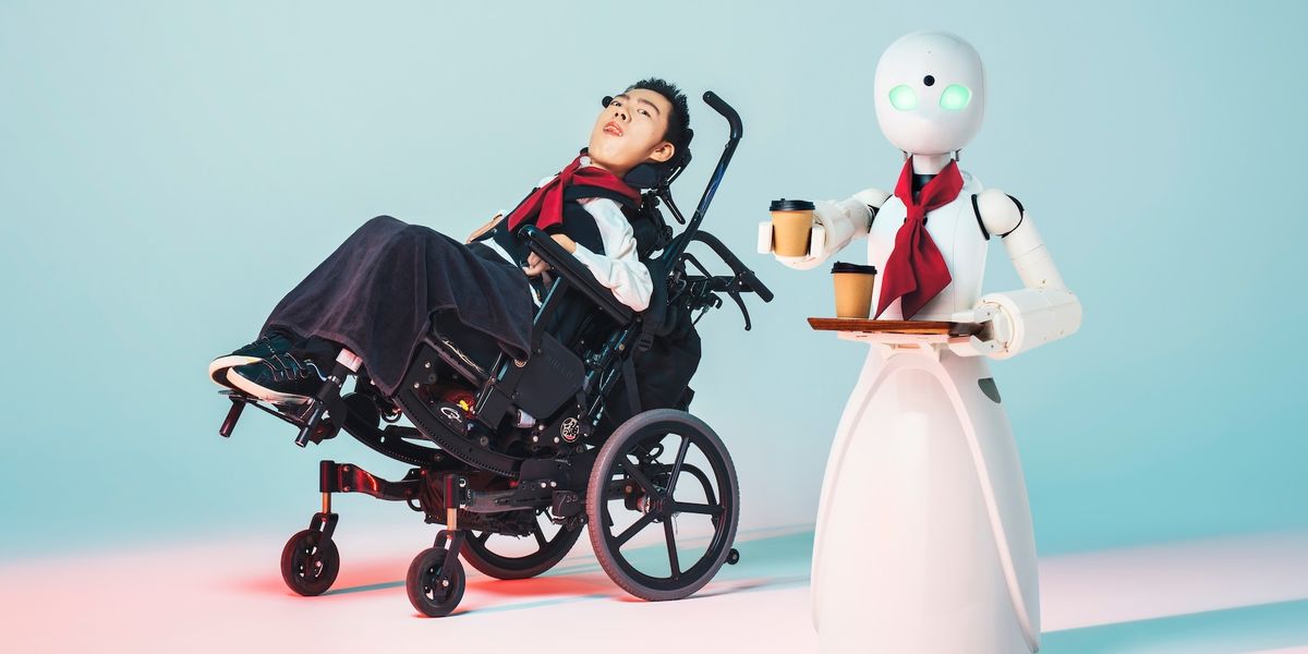 Humanoide Roboter unterstützen Menschen mit Behinderung beim Kellnern ...