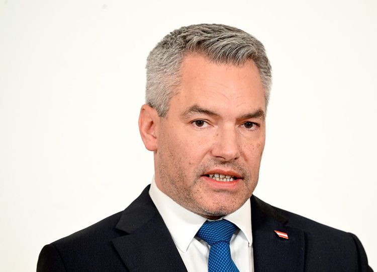 Hohe Energiekosten: Kanzler kündigt neuen Zuschuss für Betriebe an ...