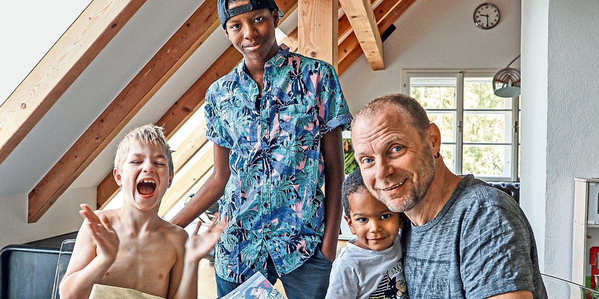 Zwei Papas mit "klassischer" Rollenverteilung - Mama? Papa? Family ...