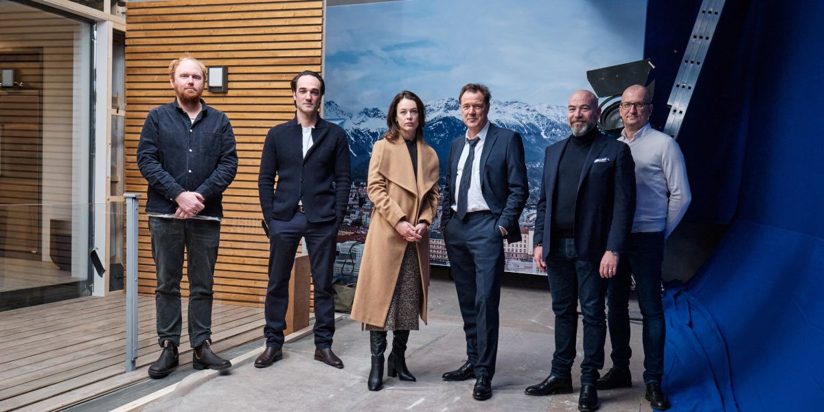 Paula Beer, Sebastian Koch und Ursula Strauss drehen Thriller-Serie ...