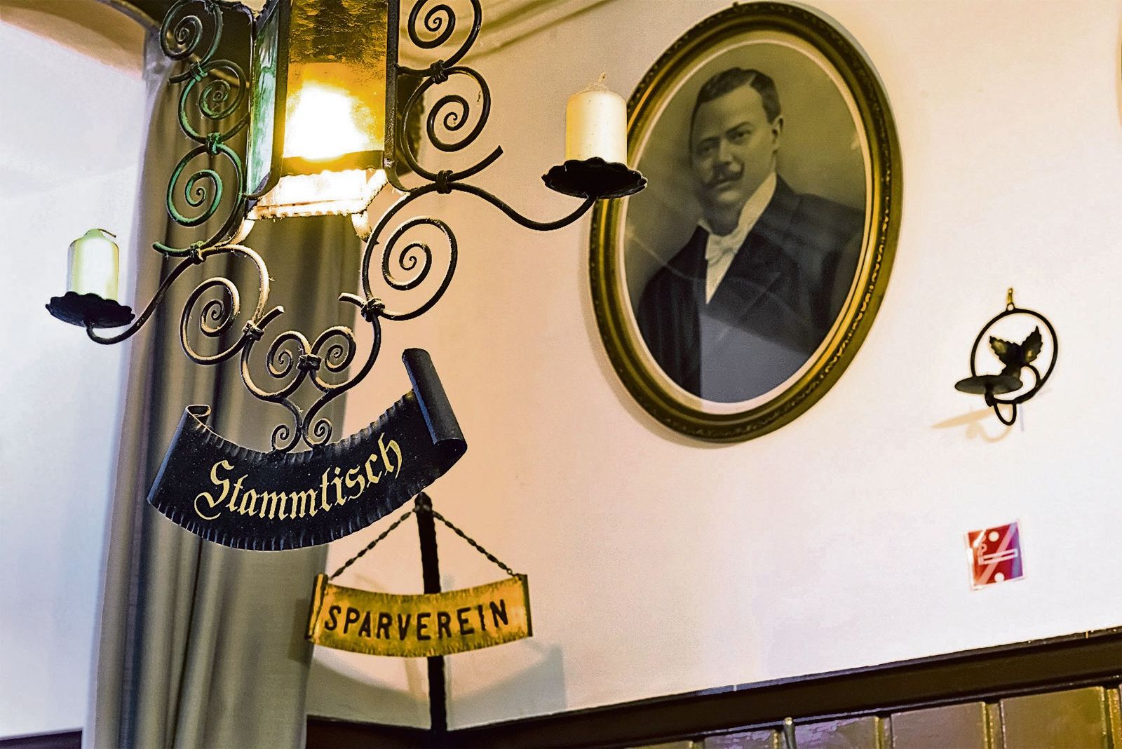 Der Stammtisch als Rückzugsort und Hort reaktionärer Gesinnung ...