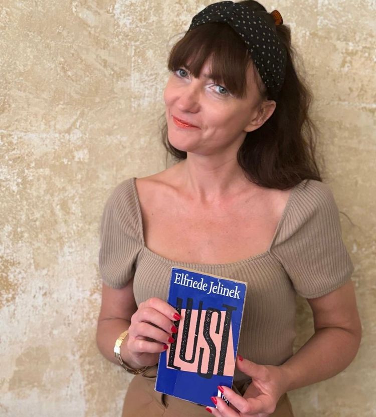 Hallo, was lesen Sie, Christine Scheucher? - Literatur - derStandard.at ...