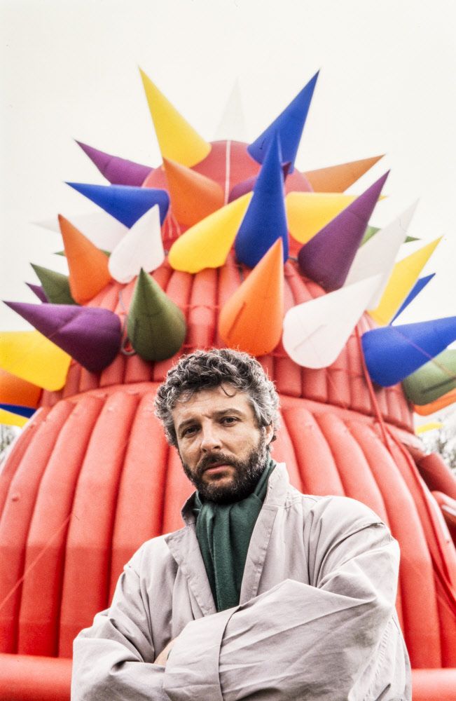 Warum Rapper Drake Hellers Rummelplatz Luna Luna wachküsst - Kunst ...