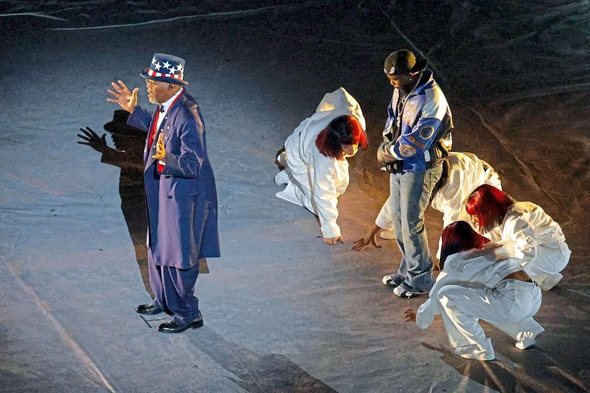 Rapper Kendrick Lamar lieferte mit Samuel L. Jackson Halbzeitshow beim ...