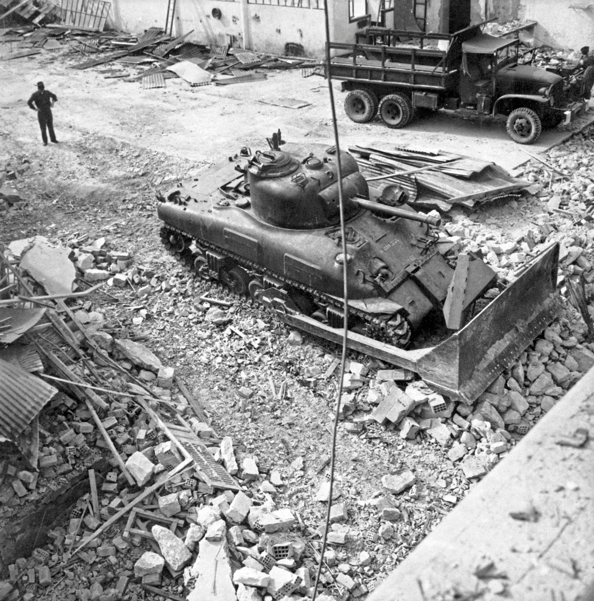 Frantz Fanon und Co: Die Suche nach "historischer Gerechtigkeit ...