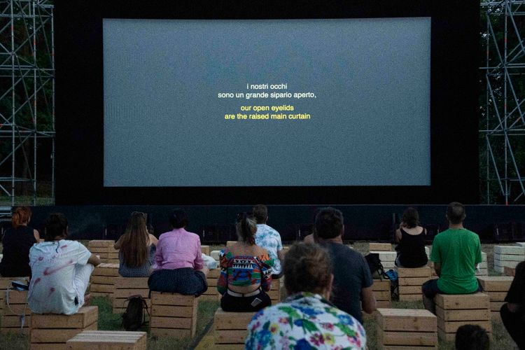 Tanzende Bäume - Werbung - derStandard.at › Werbung