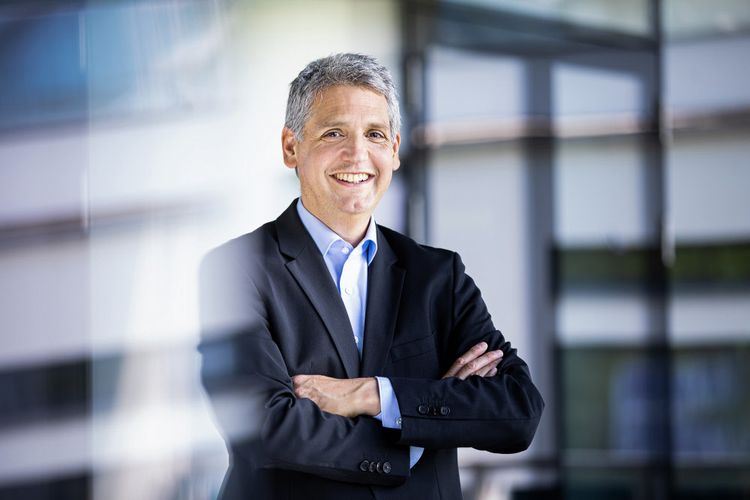 Landespolitik bremst bei Windkraftausbau und Solarenergie - Unternehmen ...