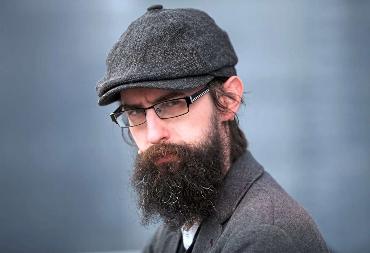 Clemens J. Setz und der poetische Schmetterlingseffekt - Literatur - derStandard.at › Kultur