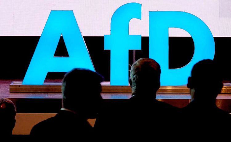 AfD fällt in Umfrage hinter SPD auf Platz drei zurück - Deutschland ...