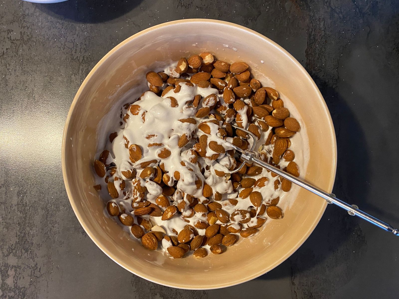 Rezept für gebrannte Mandeln à la Tiktok - Desserts & Süßspeisen ...