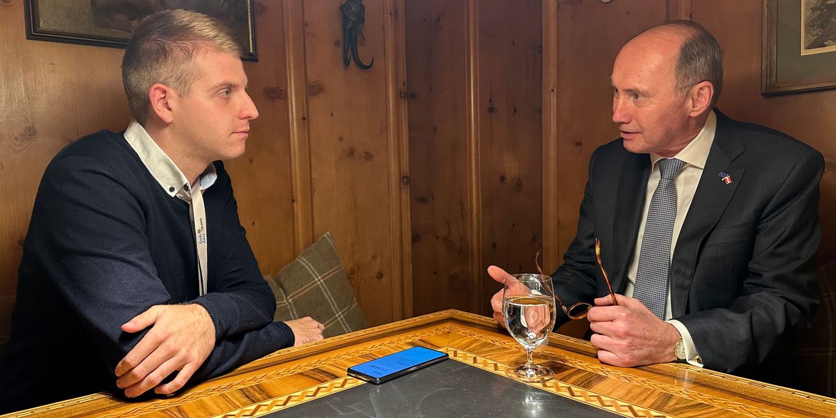 Europa rückt nach rechts: Politische Mitte in der Krise - Etat ...