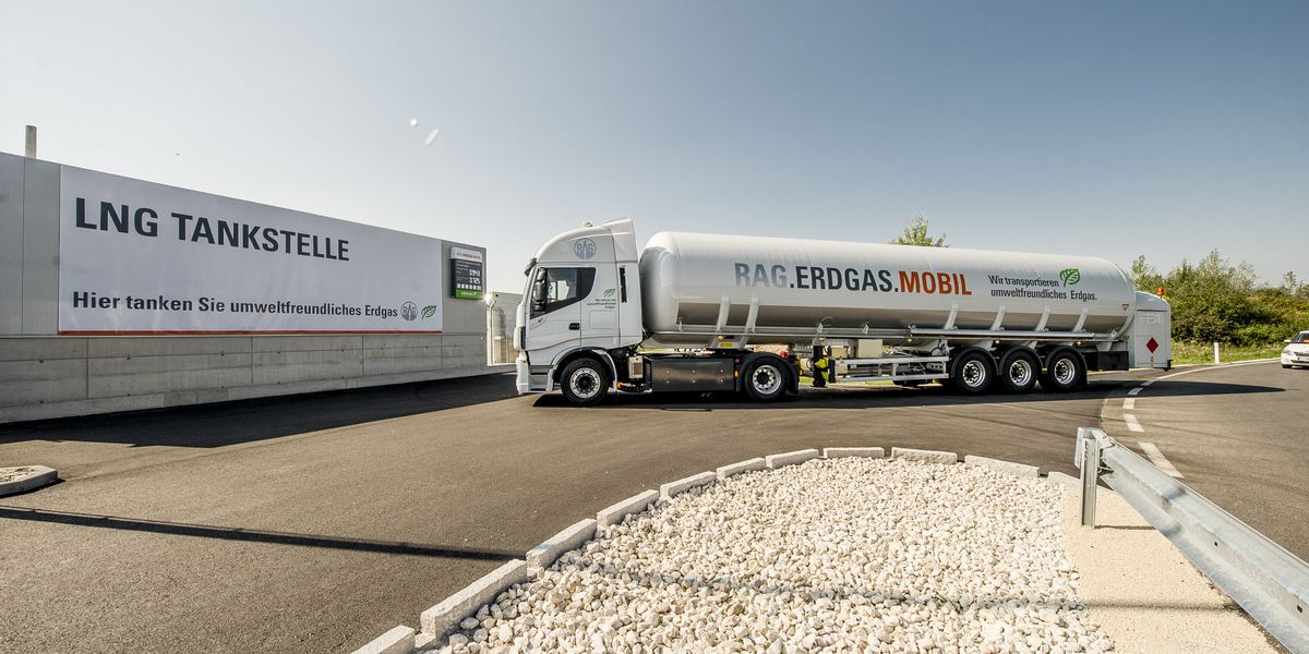 RAG eröffnet erste LNG-Tankstelle in Österreich - Wirtschaft ...